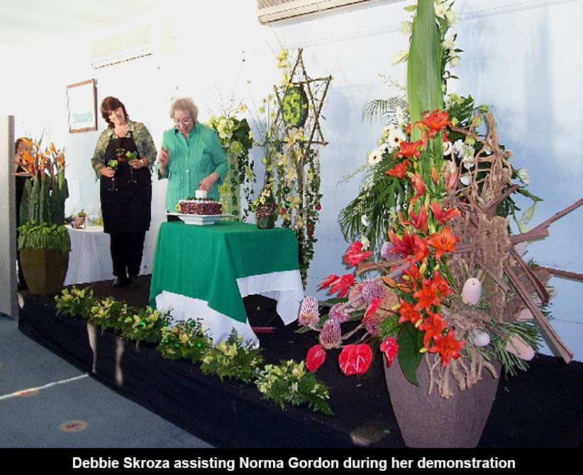 2007- History Images – West Australian Floral Art Society Inc.